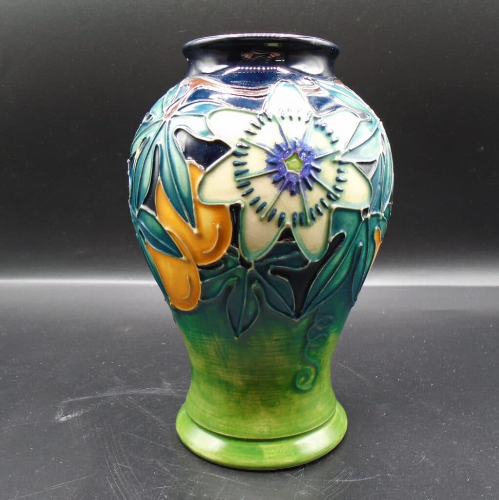 Large Moorcroft Magnolia Flower Bowl